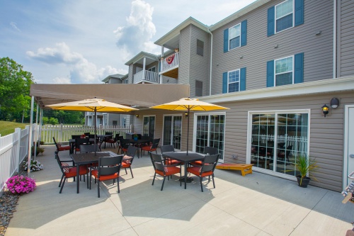 Independent Senior Living & Multifamily Apartments | One Clover